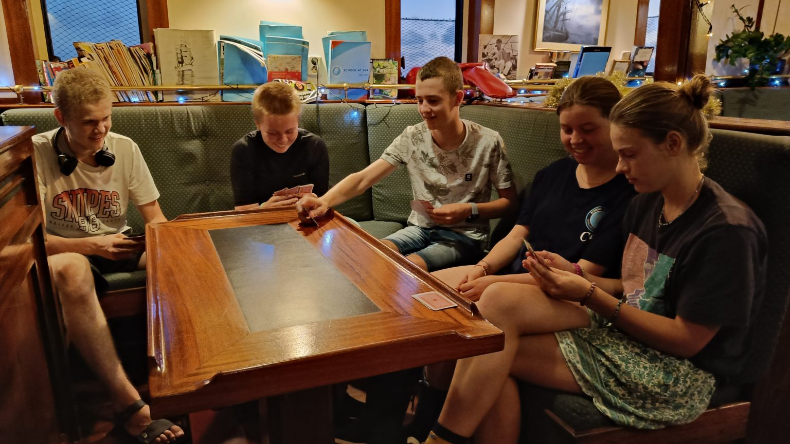 Rikken - School at Sea